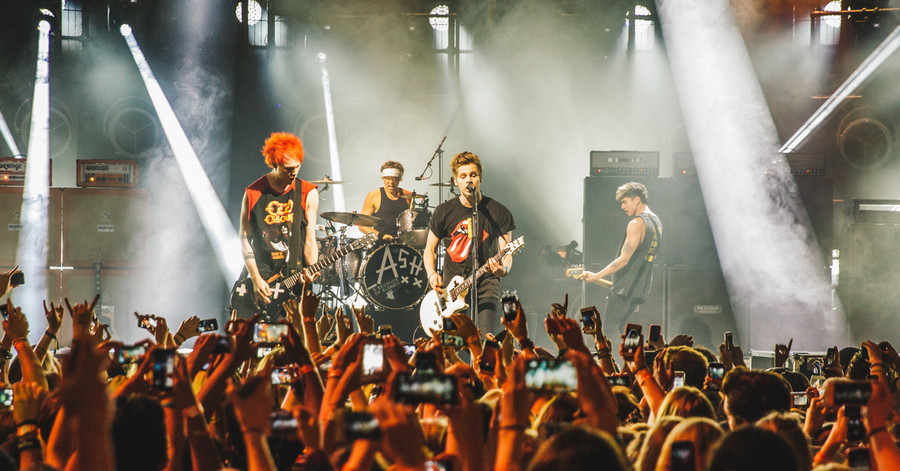 5SOS Live at iTunes Festival 2014 | NOVA FM