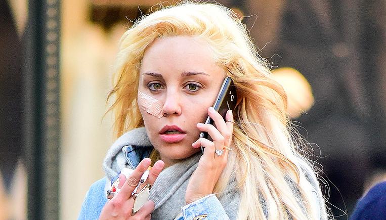 Amanda Bynes is back on Twitter and looking pretty fresh in a selfie ...