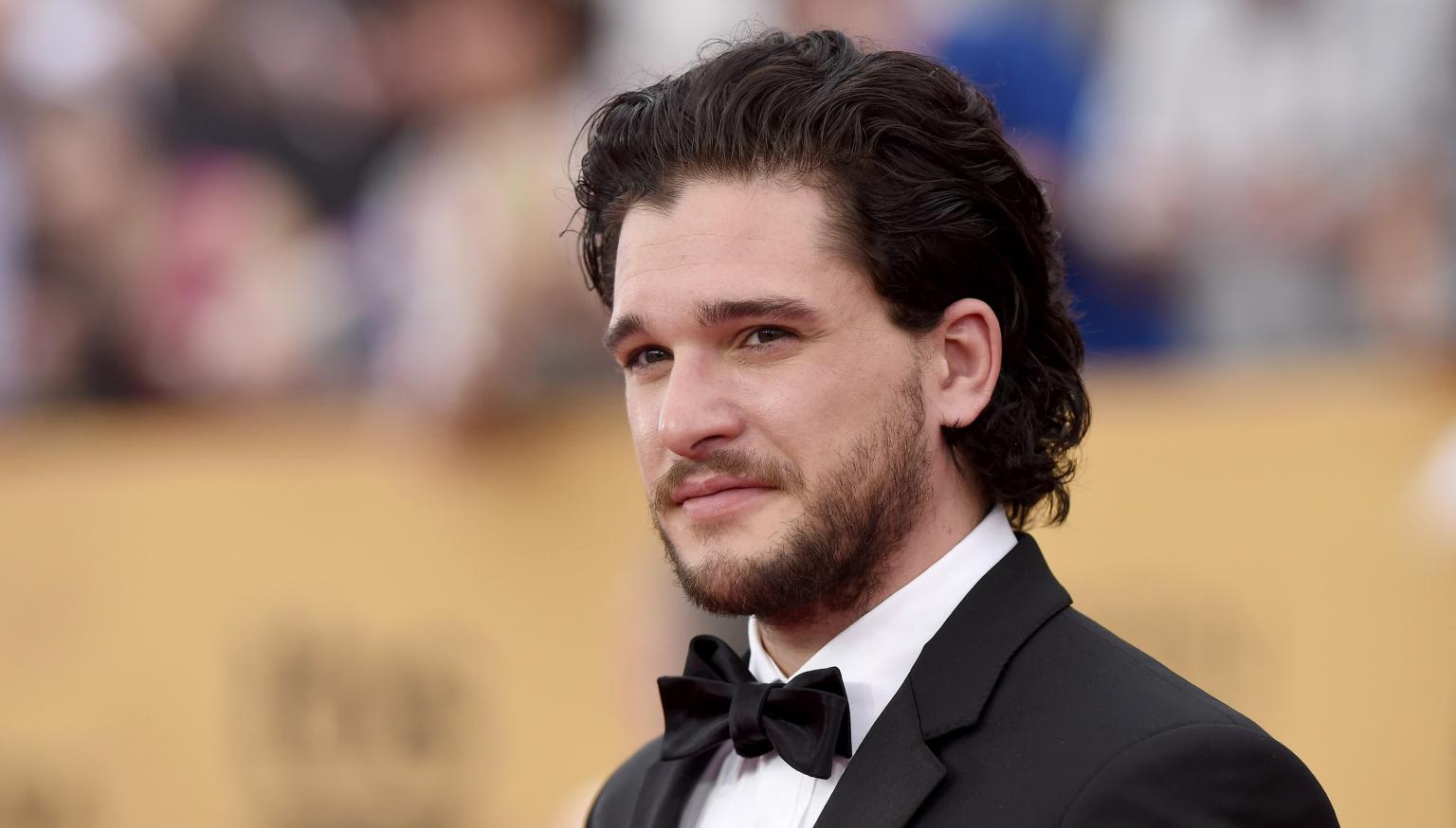 Game Of Thrones Beau Kit Harington Is Completely Unrecognisable Without