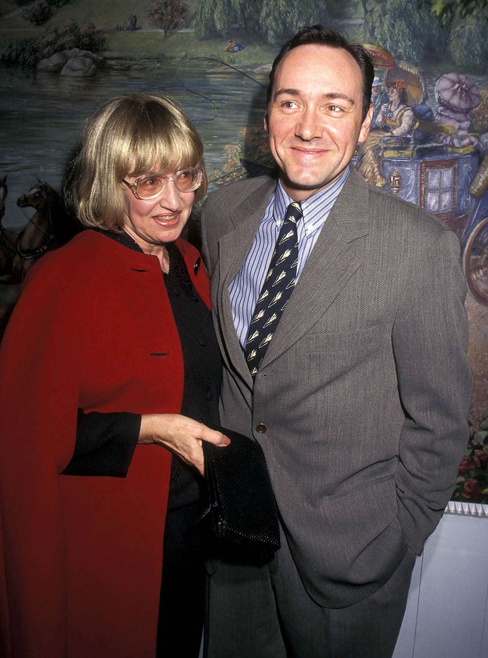 Kevin Spacey's brother alleges their father was a Nazi who raped him ...